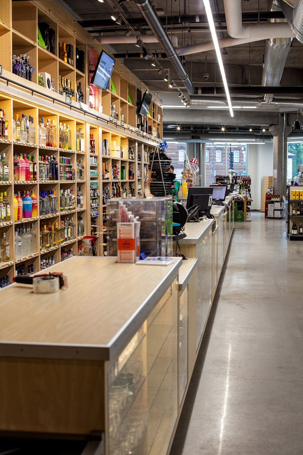 Broadway Liquor Outlet | SullivanDay