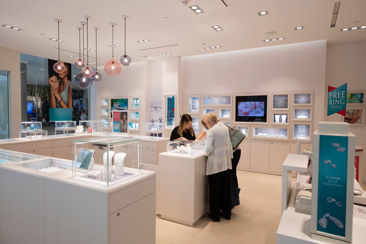 Pandora – MOA, Roseville and Ridgedale | SullivanDay